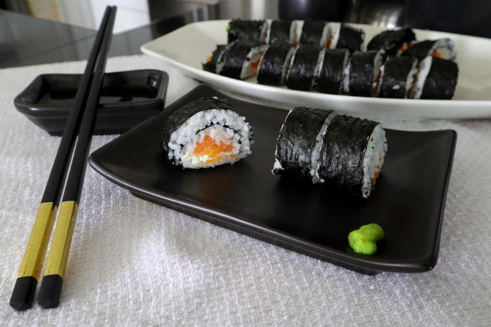Easy Maki Roll Sushi - Nutriment Health & Fitness